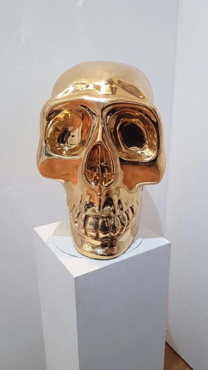 Gold Skull - Aura Galerías